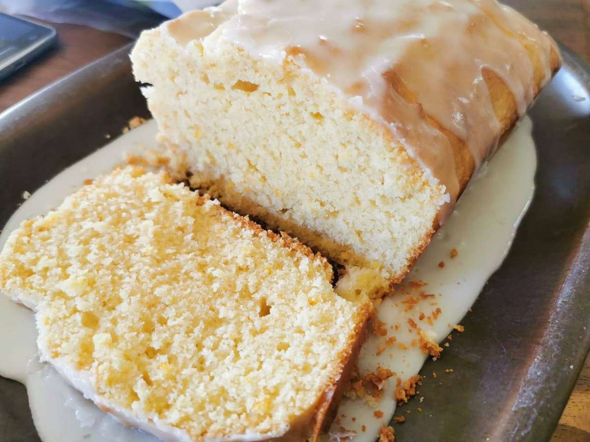 SUURLEMOENKOEK - Ouma Rhona se Kombuis